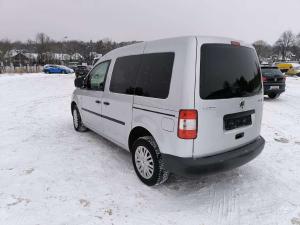 Pelēks Volkswagen Caddy 2009 Alīta, ar dzinēja tilpumu 1.90 L un nobraukumu 283 tūkst. km par 4800 €, foto 4 vietnē AUTOMOTO.COM.LV