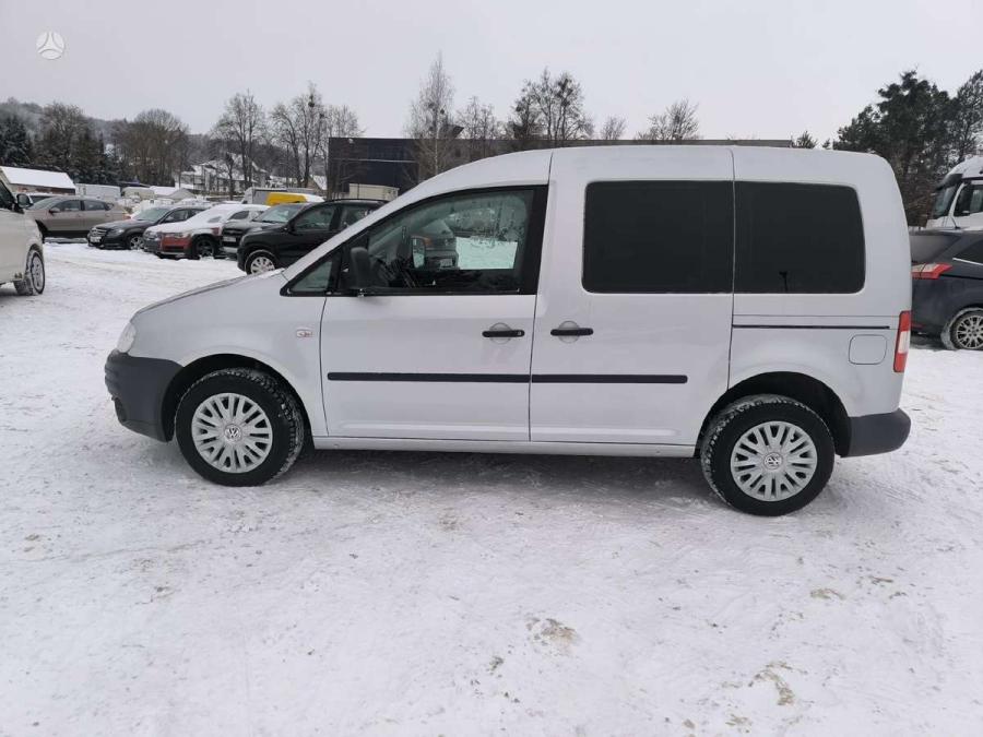 Pelēks Volkswagen Caddy 2009 Alīta, ar dzinēja tilpumu 1.90 L un nobraukumu 283 tūkst. km par 4800 €, foto 8 vietnē AUTOMOTO.COM.LV