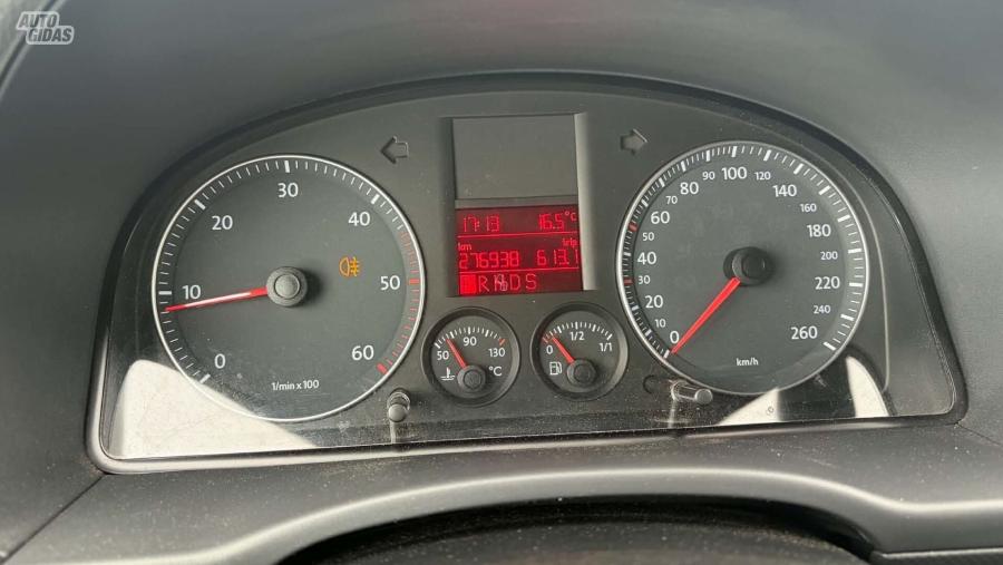 Grey Volkswagen Caddy 2009 in Marijampole, with an engine capacity of 1.90 L and mileage of 276 thousand km for 4850 €, photo 10 on AUTOMOTO.COM.LV