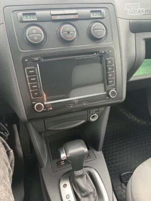 Grey Volkswagen Caddy 2009 in Marijampole, with an engine capacity of 1.90 L and mileage of 276 thousand km for 4850 €, photo 11 on AUTOMOTO.COM.LV