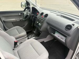 Grey Volkswagen Caddy 2009 in Marijampole, with an engine capacity of 1.90 L and mileage of 276 thousand km for 4850 €, photo 13 on AUTOMOTO.COM.LV
