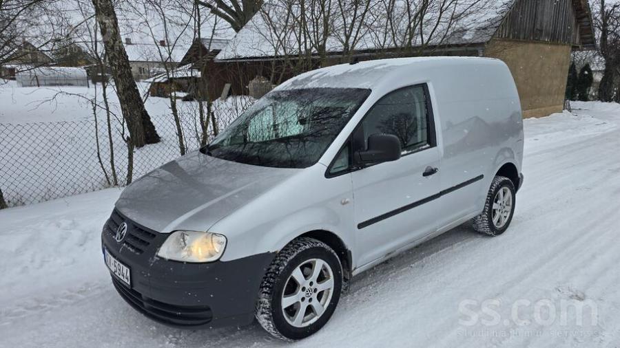 Grey Volkswagen Caddy 2009 in Valmiera, with an engine capacity of 1.90 L and mileage of 376 thousand km for 4800 €, photo 1 on AUTOMOTO.COM.LV
