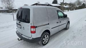 Grey Volkswagen Caddy 2009 in Valmiera, with an engine capacity of 1.90 L and mileage of 376 thousand km for 4800 €, photo 5 on AUTOMOTO.COM.LV