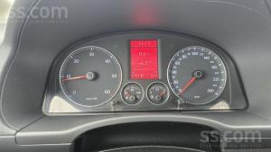 Grey Volkswagen Caddy 2009 in Valmiera, with an engine capacity of 1.90 L and mileage of 376 thousand km for 4800 €, photo 13 on AUTOMOTO.COM.LV