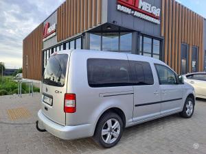 Grey Volkswagen Caddy 2009 in Vilnius, with an engine capacity of 1.60 L and mileage of 218 thousand km for 5450 €, photo 4 on AUTOMOTO.COM.LV