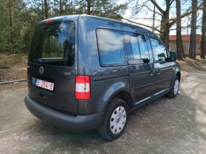 Pelēks Volkswagen Caddy 2009 Rīga, ar dzinēja tilpumu 1.40 L un nobraukumu 241 tūkst. km par 4200 €, foto 4 vietnē AUTOMOTO.COM.LV