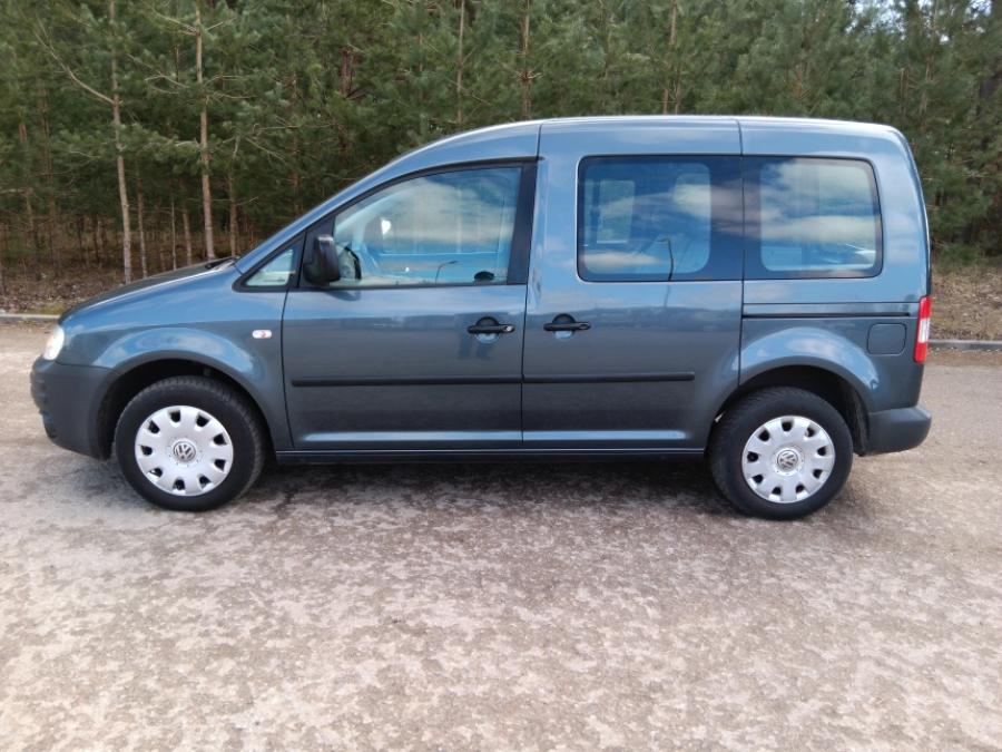 Pelēks Volkswagen Caddy 2009 Rīga, ar dzinēja tilpumu 1.40 L un nobraukumu 241 tūkst. km par 4200 €, foto 5 vietnē AUTOMOTO.COM.LV