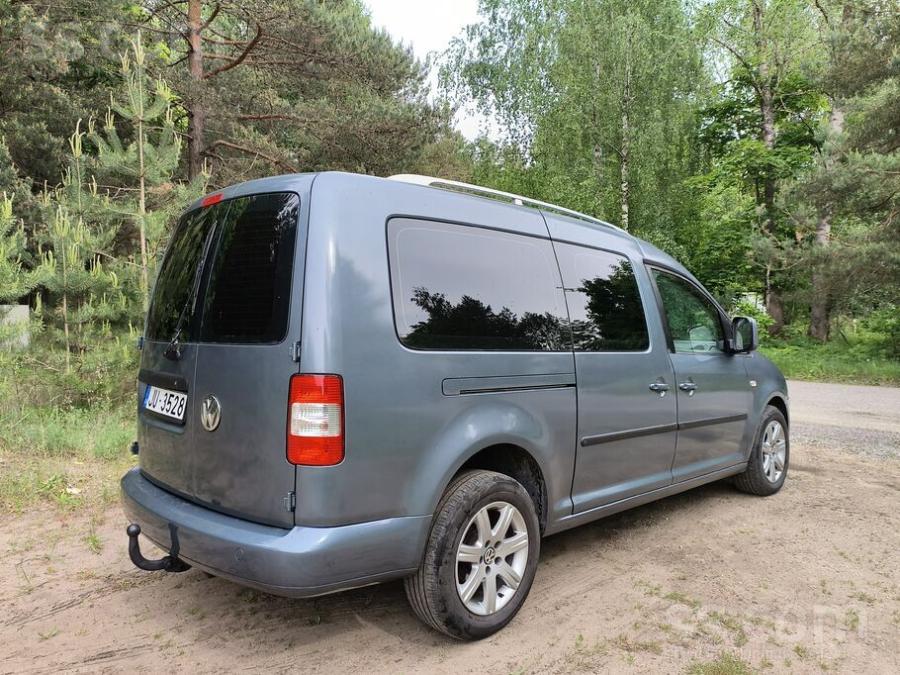 Pelēks Volkswagen Caddy 2009 Rīga, ar dzinēja tilpumu 1.90 L un nobraukumu 431 tūkst. km par 3900 €, foto 4 vietnē AUTOMOTO.COM.LV