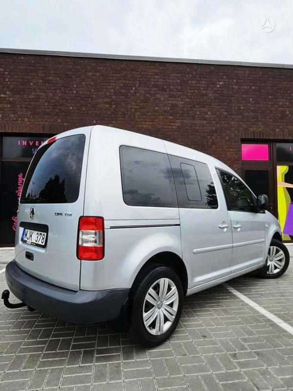 Grey Volkswagen Caddy 2009 in Kaisiadorys, with an engine capacity of 1.90 L and mileage of 399 thousand km for 3750 €, photo 3 on AUTOMOTO.COM.LV