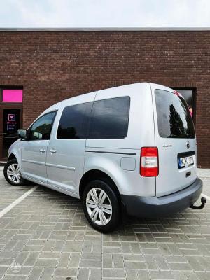 Grey Volkswagen Caddy 2009 in Kaisiadorys, with an engine capacity of 1.90 L and mileage of 399 thousand km for 3750 €, photo 5 on AUTOMOTO.COM.LV