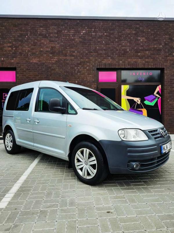 Grey Volkswagen Caddy 2009 in Kaisiadorys, with an engine capacity of 1.90 L and mileage of 399 thousand km for 3750 €, photo 6 on AUTOMOTO.COM.LV