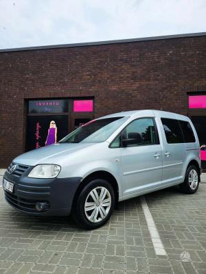 Grey Volkswagen Caddy 2009 in Kaisiadorys, with an engine capacity of 1.90 L and mileage of 399 thousand km for 3750 €, photo 8 on AUTOMOTO.COM.LV