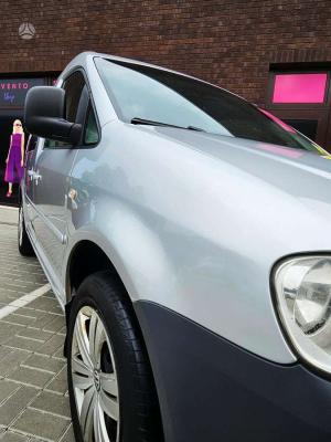 Grey Volkswagen Caddy 2009 in Kaisiadorys, with an engine capacity of 1.90 L and mileage of 399 thousand km for 3750 €, photo 16 on AUTOMOTO.COM.LV