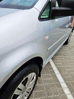 Grey Volkswagen Caddy 2009 in Kaisiadorys, with an engine capacity of 1.90 L and mileage of 399 thousand km for 3750 €, photo 18 on AUTOMOTO.COM.LV