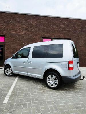 Grey Volkswagen Caddy 2009 in Kaisiadorys, with an engine capacity of 1.90 L and mileage of 399 thousand km for 3750 €, photo 29 on AUTOMOTO.COM.LV