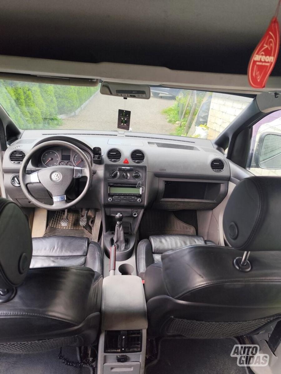 Grey Volkswagen Caddy 2009 in Vilnius, with an engine capacity of 1.90 L and mileage of 540 thousand km for 999 €, photo 16 on AUTOMOTO.COM.LV