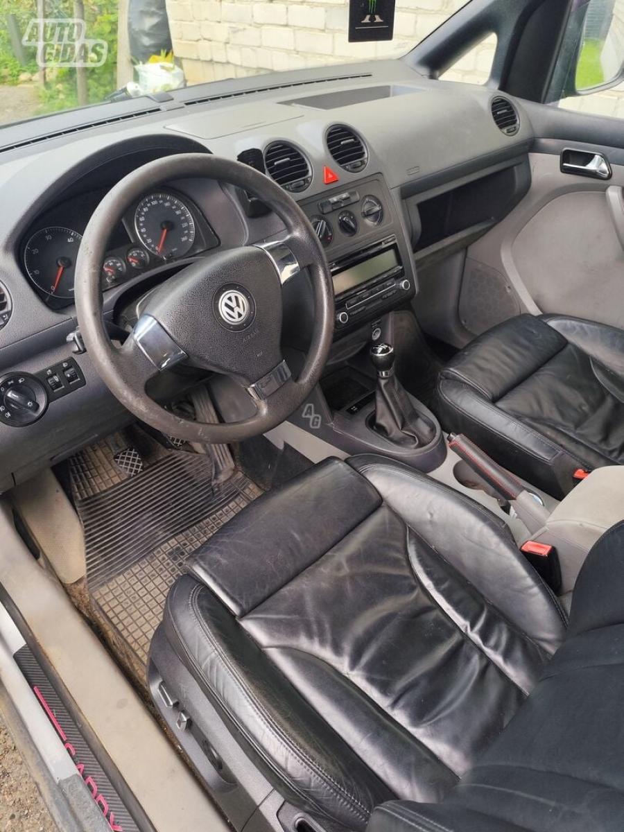 Grey Volkswagen Caddy 2009 in Vilnius, with an engine capacity of 1.90 L and mileage of 540 thousand km for 999 €, photo 17 on AUTOMOTO.COM.LV