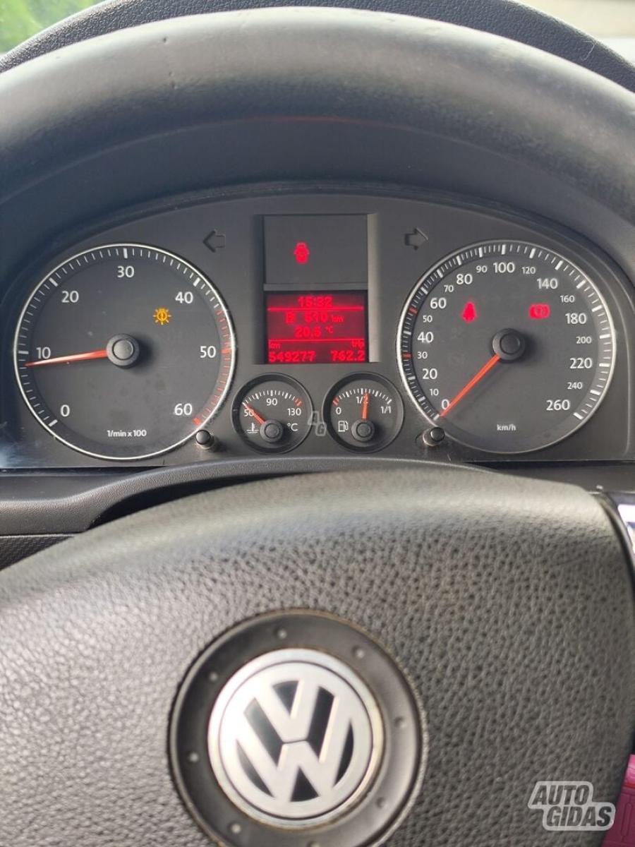 Grey Volkswagen Caddy 2009 in Vilnius, with an engine capacity of 1.90 L and mileage of 540 thousand km for 999 €, photo 18 on AUTOMOTO.COM.LV
