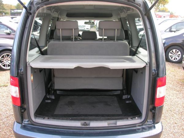 Pelēks Volkswagen Caddy 2009 Rīga, ar dzinēja tilpumu 1.90 L un nobraukumu 0 tūkst. km par 5800 €, foto 6 vietnē AUTOMOTO.COM.LV