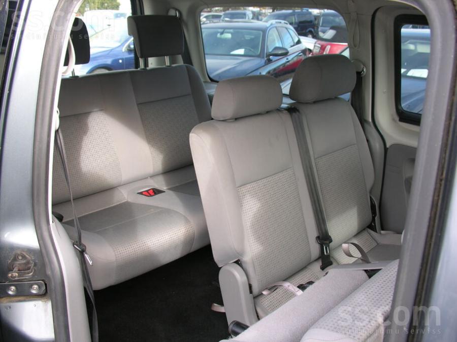Pelēks Volkswagen Caddy 2009 Rīga, ar dzinēja tilpumu 1.90 L un nobraukumu 0 tūkst. km par 5800 €, foto 9 vietnē AUTOMOTO.COM.LV