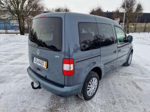 Grey Volkswagen Caddy 2010 in Marijampole, with an engine capacity of 1.90 L and mileage of 261 thousand km for 5100 €, photo 4 on AUTOMOTO.COM.LV