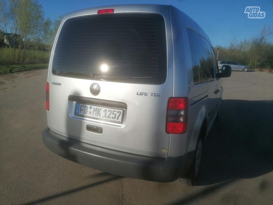 Pelēks Volkswagen Caddy 2010 Jurbarkas, ar dzinēja tilpumu 1.90 L un nobraukumu 302 tūkst. km par 4500 €, foto 4 vietnē AUTOMOTO.COM.LV