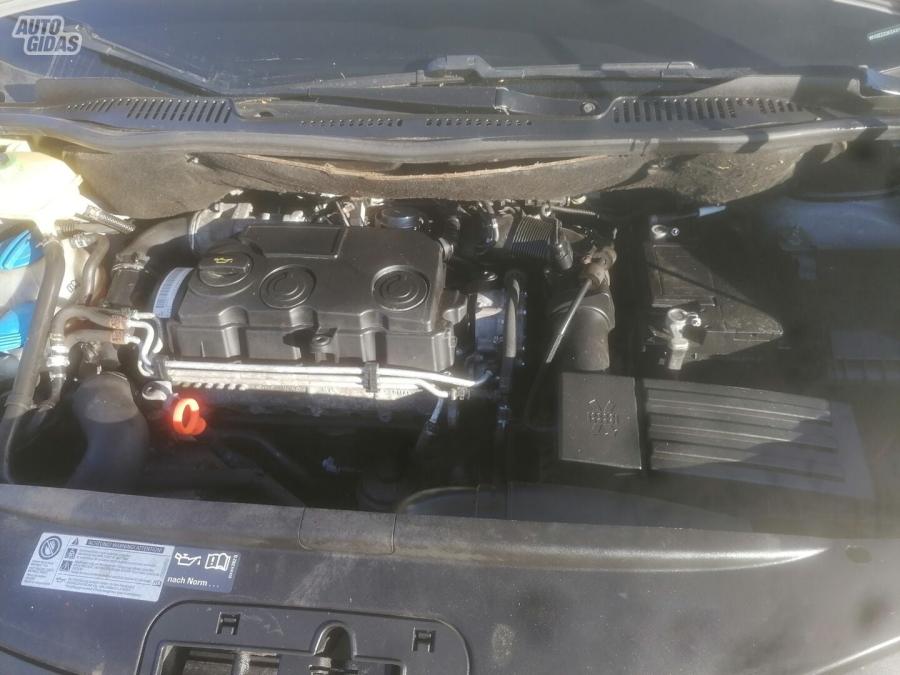 Pelēks Volkswagen Caddy 2010 Jurbarkas, ar dzinēja tilpumu 1.90 L un nobraukumu 302 tūkst. km par 4500 €, foto 13 vietnē AUTOMOTO.COM.LV