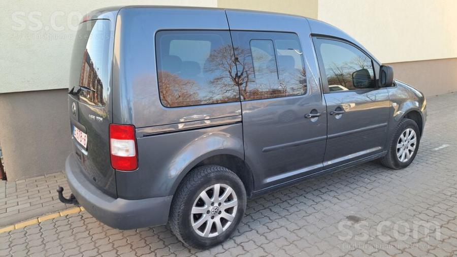 Pelēks Volkswagen Caddy 2010 Ogre, ar dzinēja tilpumu 1.90 L un nobraukumu 316 tūkst. km par 4650 €, foto 5 vietnē AUTOMOTO.COM.LV