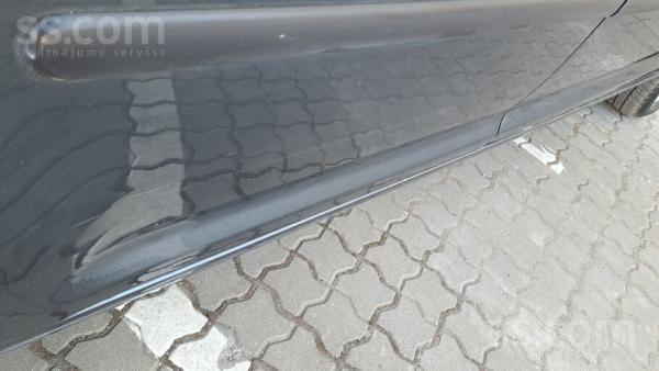 Grey Volkswagen Caddy 2010 in Ogre, with an engine capacity of 1.90 L and mileage of 316 thousand km for 4650 €, photo 9 on AUTOMOTO.COM.LV