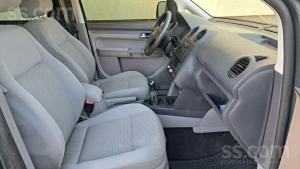 Pelēks Volkswagen Caddy 2010 Ogre, ar dzinēja tilpumu 1.90 L un nobraukumu 316 tūkst. km par 4650 €, foto 13 vietnē AUTOMOTO.COM.LV