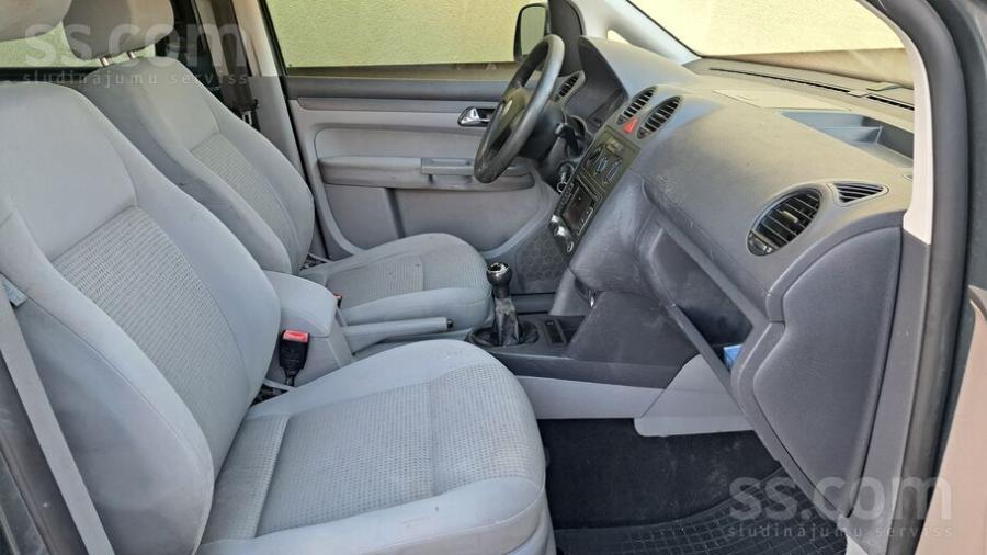 Pelēks Volkswagen Caddy 2010 Ogre, ar dzinēja tilpumu 1.90 L un nobraukumu 316 tūkst. km par 4650 €, foto 13 vietnē AUTOMOTO.COM.LV