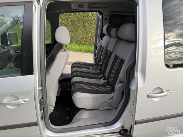 Grey Volkswagen Caddy 2010 in Vilnius, with an engine capacity of 1.90 L and mileage of 236 thousand km for 4500 €, photo 9 on AUTOMOTO.COM.LV