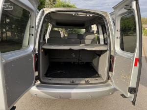Grey Volkswagen Caddy 2010 in Vilnius, with an engine capacity of 1.90 L and mileage of 236 thousand km for 4500 €, photo 11 on AUTOMOTO.COM.LV