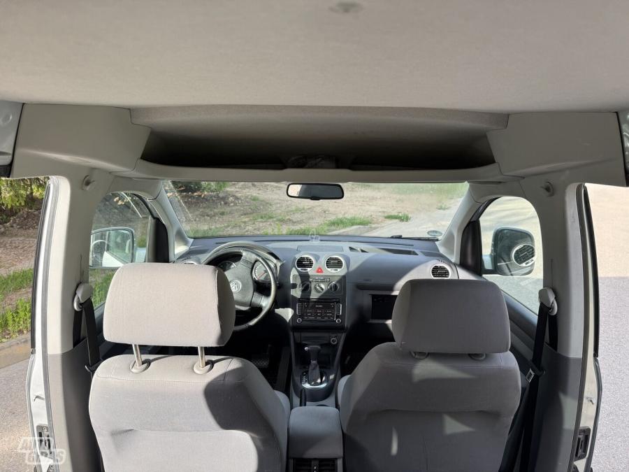 Grey Volkswagen Caddy 2010 in Vilnius, with an engine capacity of 1.90 L and mileage of 236 thousand km for 4500 €, photo 12 on AUTOMOTO.COM.LV