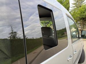 Grey Volkswagen Caddy 2010 in Vilnius, with an engine capacity of 1.90 L and mileage of 236 thousand km for 4500 €, photo 13 on AUTOMOTO.COM.LV