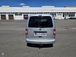 Grey Volkswagen Caddy 2010 in Marijampole, with an engine capacity of 1.90 L and mileage of 290 thousand km for 4300 €, photo 6 on AUTOMOTO.COM.LV