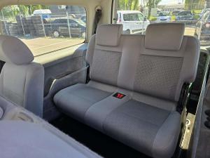 Grey Volkswagen Caddy 2010 in Marijampole, with an engine capacity of 1.90 L and mileage of 290 thousand km for 4300 €, photo 18 on AUTOMOTO.COM.LV