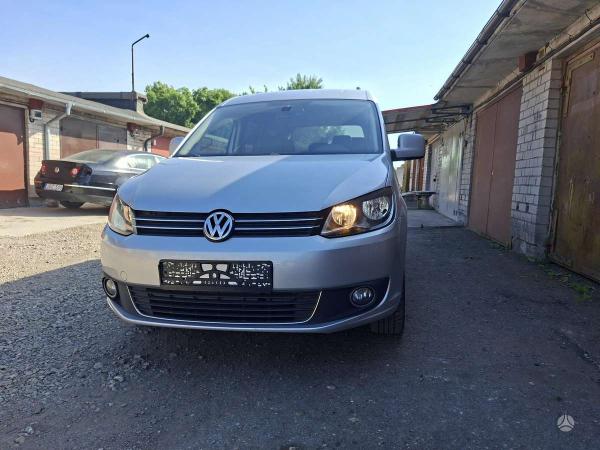 Grey Volkswagen Caddy 2010 in Klaipeda, with an engine capacity of 1.60 L and mileage of 315 thousand km for 6200 €, photo 1 on AUTOMOTO.COM.LV