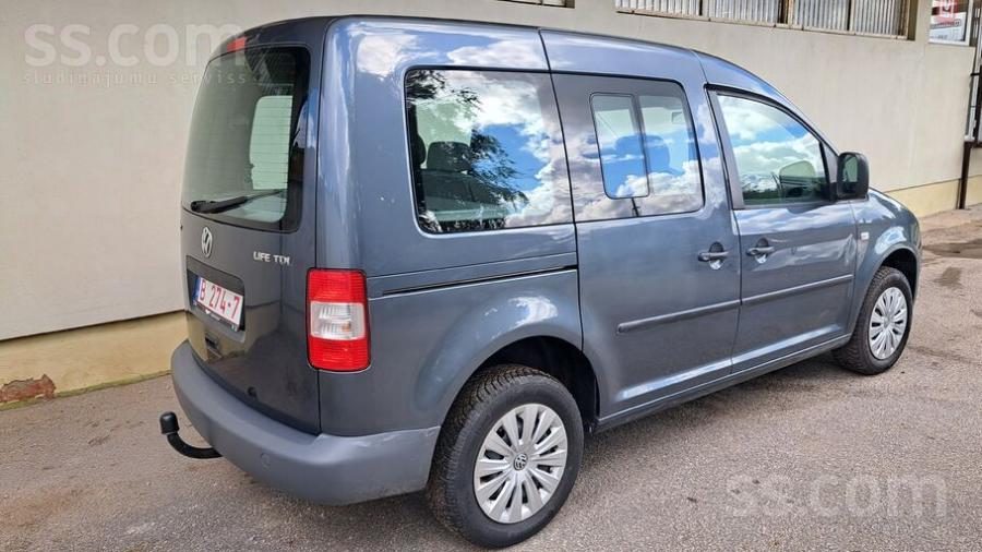 Pelēks Volkswagen Caddy 2010 Ogre, ar dzinēja tilpumu 1.90 L un nobraukumu 331 tūkst. km par 4550 €, foto 3 vietnē AUTOMOTO.COM.LV