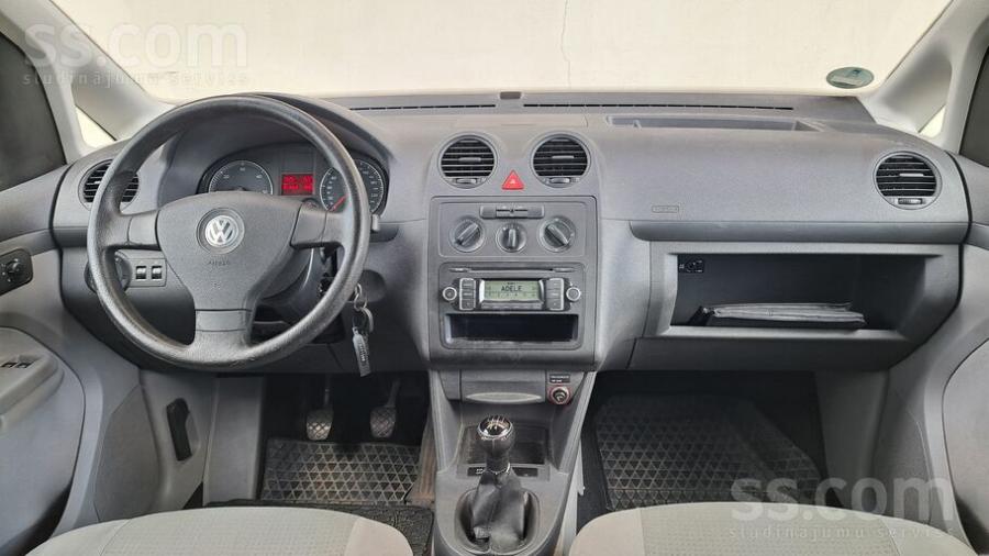 Pelēks Volkswagen Caddy 2010 Ogre, ar dzinēja tilpumu 1.90 L un nobraukumu 331 tūkst. km par 4550 €, foto 14 vietnē AUTOMOTO.COM.LV