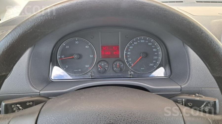 Pelēks Volkswagen Caddy 2010 Ogre, ar dzinēja tilpumu 1.90 L un nobraukumu 331 tūkst. km par 4550 €, foto 15 vietnē AUTOMOTO.COM.LV