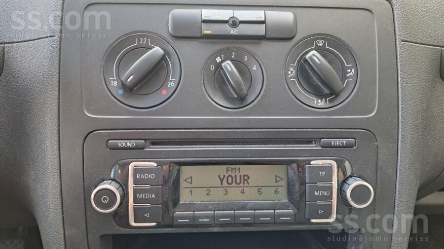 Pelēks Volkswagen Caddy 2010 Ogre, ar dzinēja tilpumu 1.90 L un nobraukumu 331 tūkst. km par 4550 €, foto 16 vietnē AUTOMOTO.COM.LV