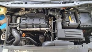 Pelēks Volkswagen Caddy 2010 Ogre, ar dzinēja tilpumu 1.90 L un nobraukumu 331 tūkst. km par 4550 €, foto 24 vietnē AUTOMOTO.COM.LV