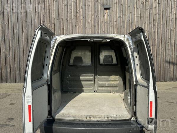 Grey Volkswagen Caddy 2010 in Riga, with an engine capacity of 1.60 L and mileage of 287 thousand km for 3250 €, photo 10 on AUTOMOTO.COM.LV