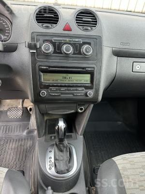 Pelēks Volkswagen Caddy 2010 Rīga, ar dzinēja tilpumu 1.60 L un nobraukumu 287 tūkst. km par 3250 €, foto 16 vietnē AUTOMOTO.COM.LV