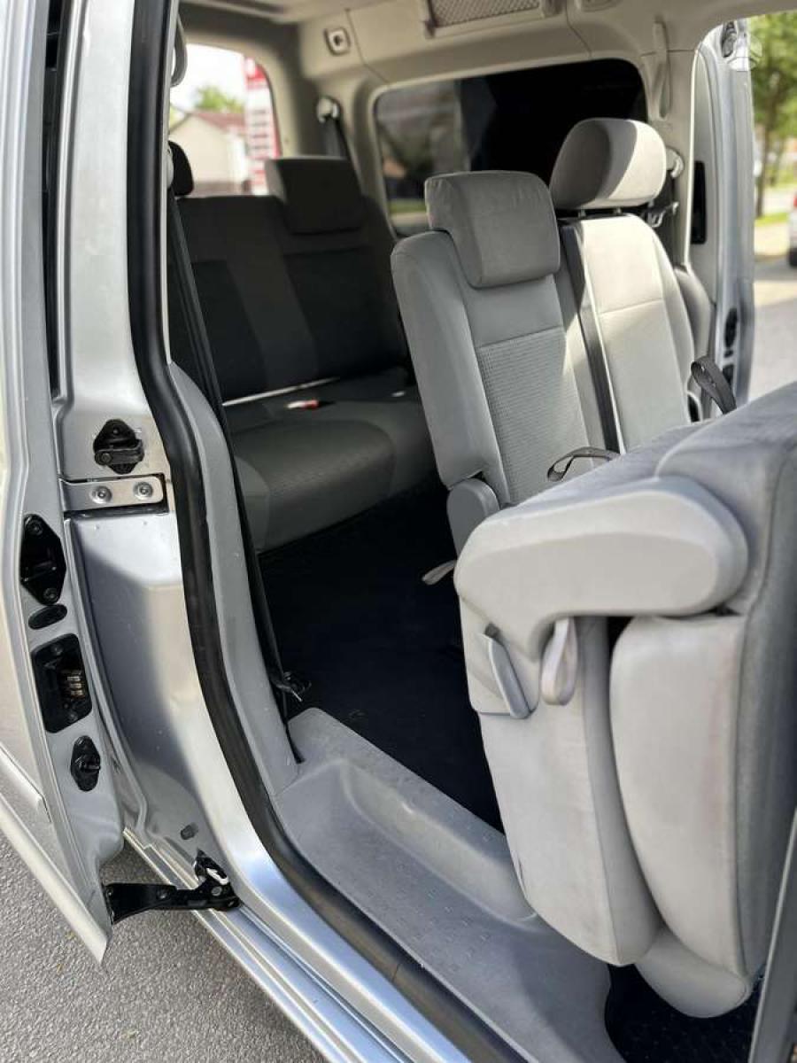 Pelēks Volkswagen Caddy 2010 Šauļi, ar dzinēja tilpumu 1.90 L un nobraukumu 297 tūkst. km par 4850 €, foto 34 vietnē AUTOMOTO.COM.LV