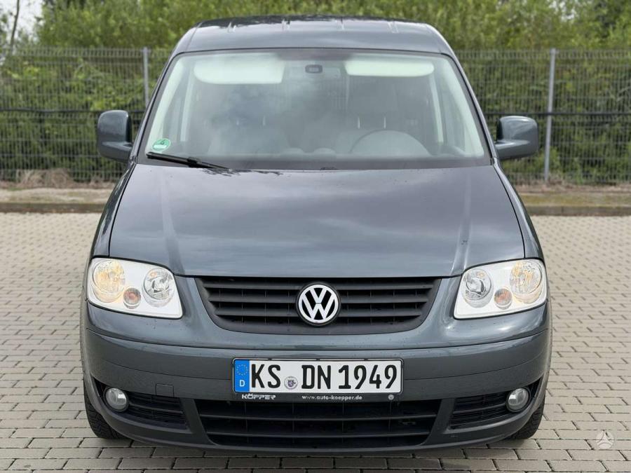 Grey Volkswagen Caddy 2010 in Marijampole, with an engine capacity of 1.40 L and mileage of 264 thousand km for 3350 €, photo 3 on AUTOMOTO.COM.LV