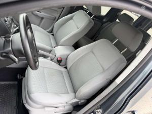 Grey Volkswagen Caddy 2010 in Marijampole, with an engine capacity of 1.40 L and mileage of 264 thousand km for 3350 €, photo 9 on AUTOMOTO.COM.LV