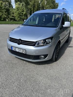 Grey Volkswagen Caddy 2010 in Aizkraukle, with an engine capacity of 1.60 L and mileage of 400 thousand km for 4670 €, photo  on AUTOMOTO.COM.LV