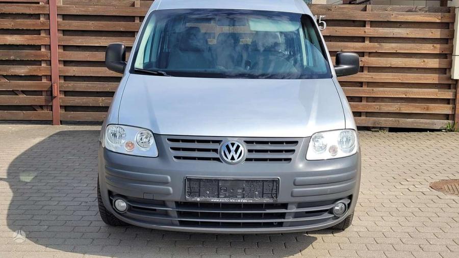 Pelēks Volkswagen Caddy 2010 Kretinga, ar dzinēja tilpumu 1.90 L un nobraukumu 209 tūkst. km par 4999 €, foto 3 vietnē AUTOMOTO.COM.LV